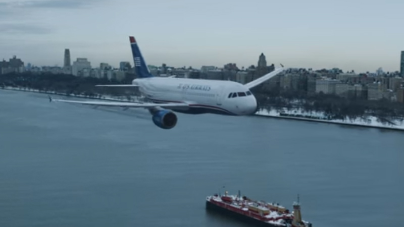 Sully Review | Movie-Blogger.com