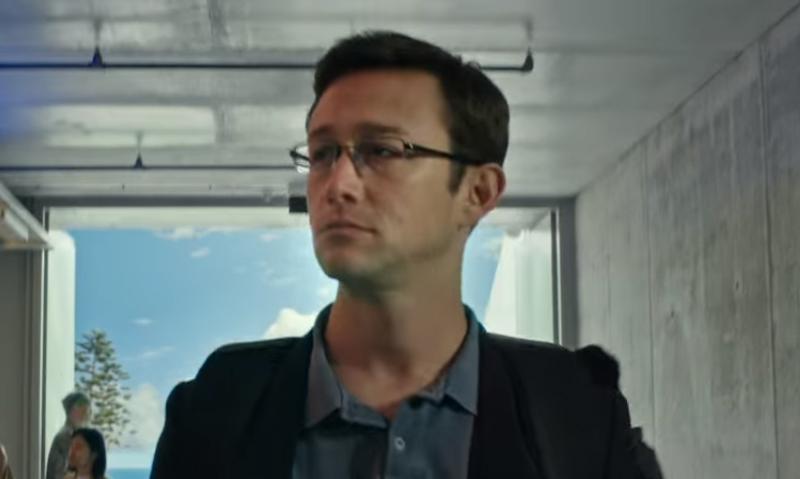 Snowden Trailer 2 | Movie-Blogger.com